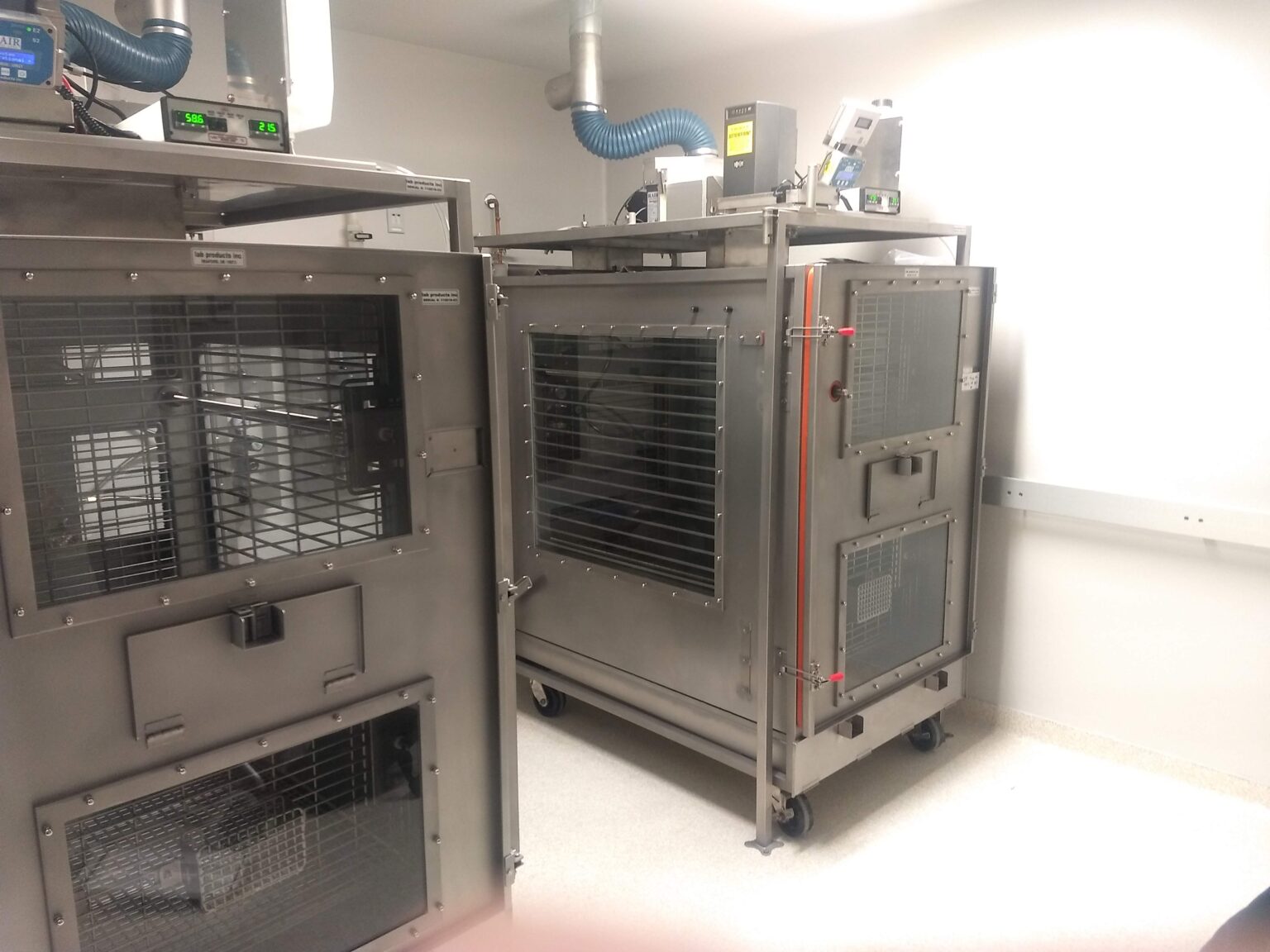 BioContainment & Isolation Systems - Lab Products